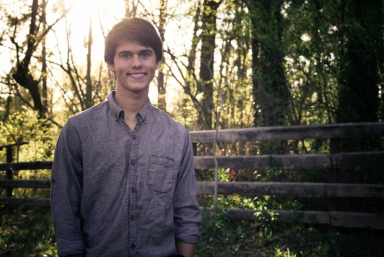 Who Is John Luke Robertson? A Look at the Duck Dynasty Star’s Life as ...